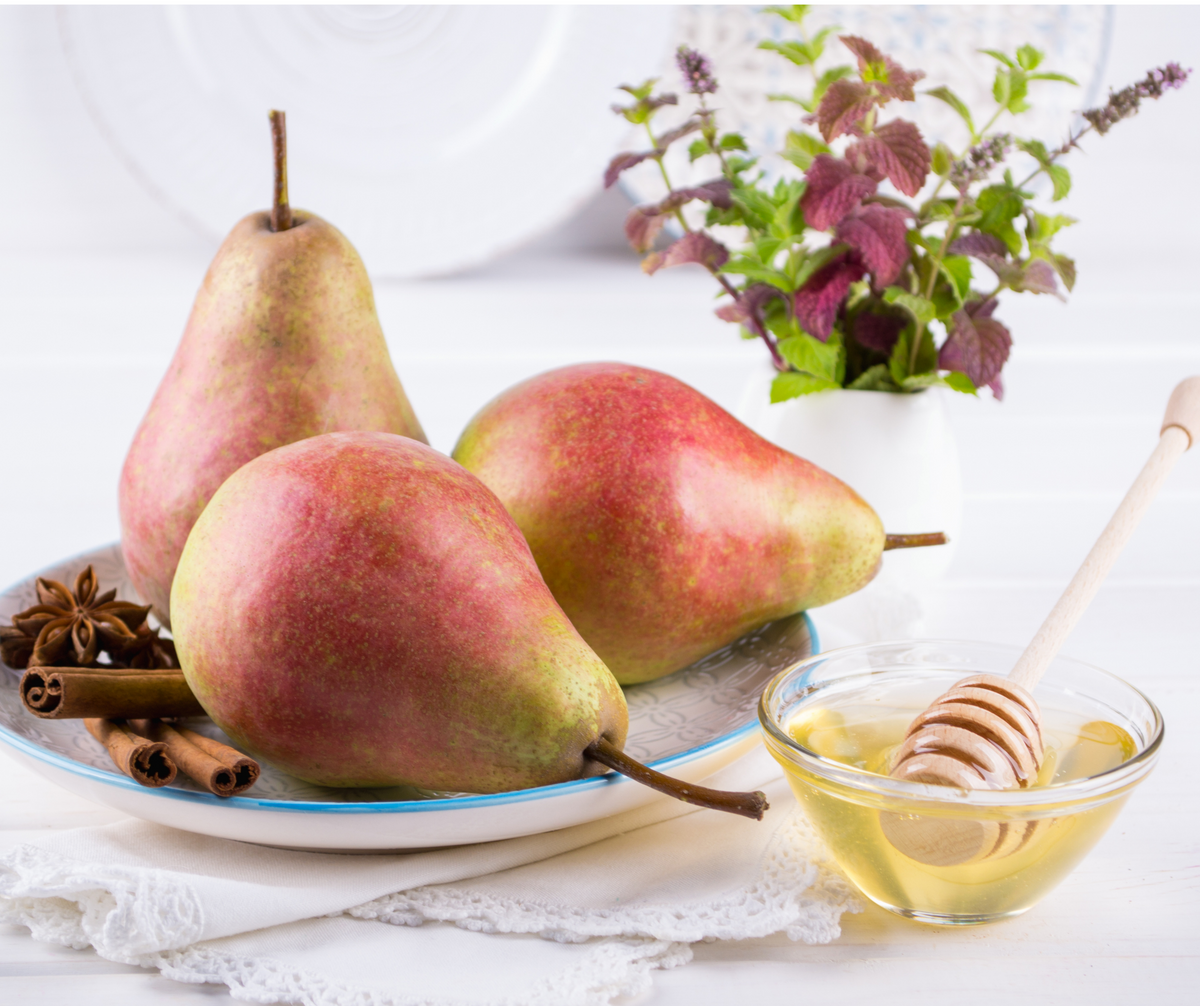 5lbs Pear and Apple Mix (2nds) – Small Scale Farms